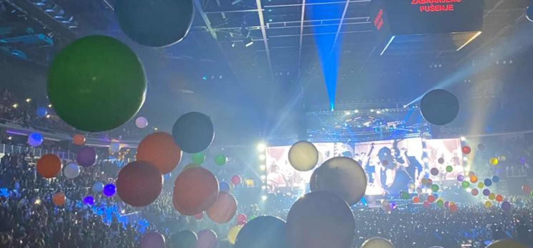 VIDEO Dino Merlin održao četvrti koncert u Areni Zagreb - Borak.TV